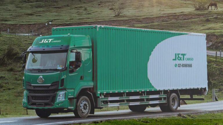 JNT Cargo: Solusi Kirim Paket Besar Tercepat dan Termudah