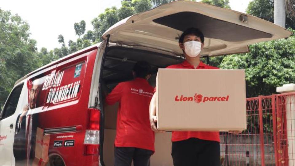Lion Parcel Jagonya Kirim Paket Ke Luar Pulau